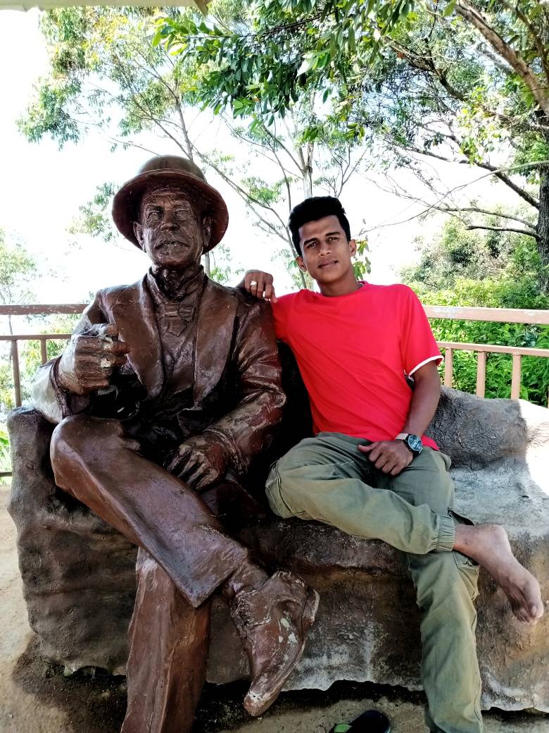 Tharindu Jayawikrama . Propose.lk