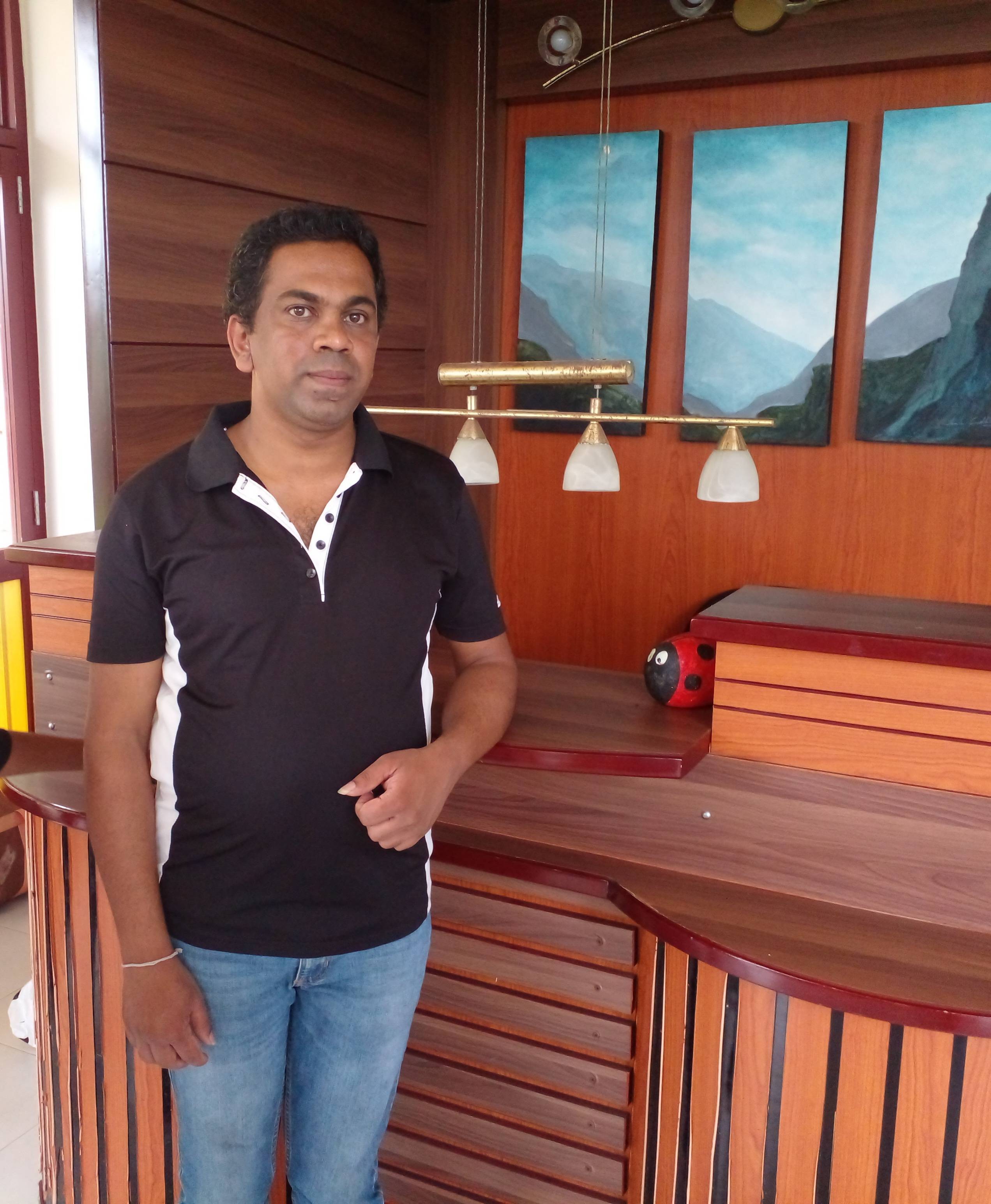 Lakmal Sanjeewa . Propose.lk